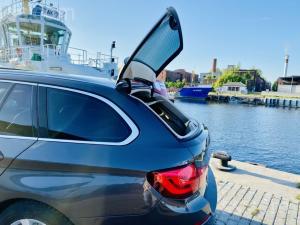 Brown BMW 520 2012 in Liepaja, with an engine capacity of 2.00 L and mileage of 353 thousand km for 6000 €, photo 12 on AUTOMOTO.COM.LV