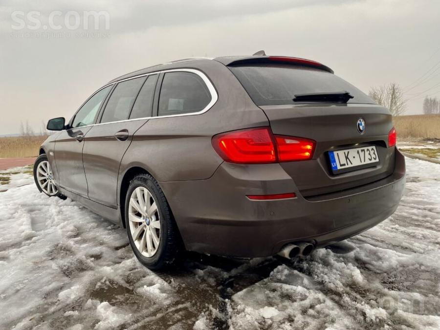 Brūns BMW 520 2012 Rīga, ar dzinēja tilpumu 2.00 L un nobraukumu 353 tūkst. km par 6500 €, foto 4 vietnē AUTOMOTO.COM.LV