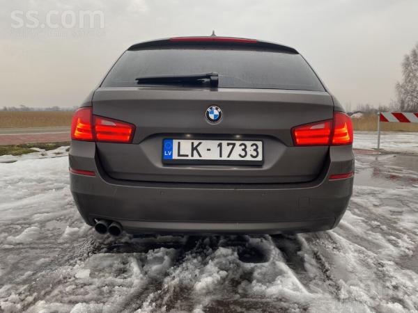 Brown BMW 520 2012 in Riga, with an engine capacity of 2.00 L and mileage of 353 thousand km for 6500 €, photo 4 on AUTOMOTO.COM.LV