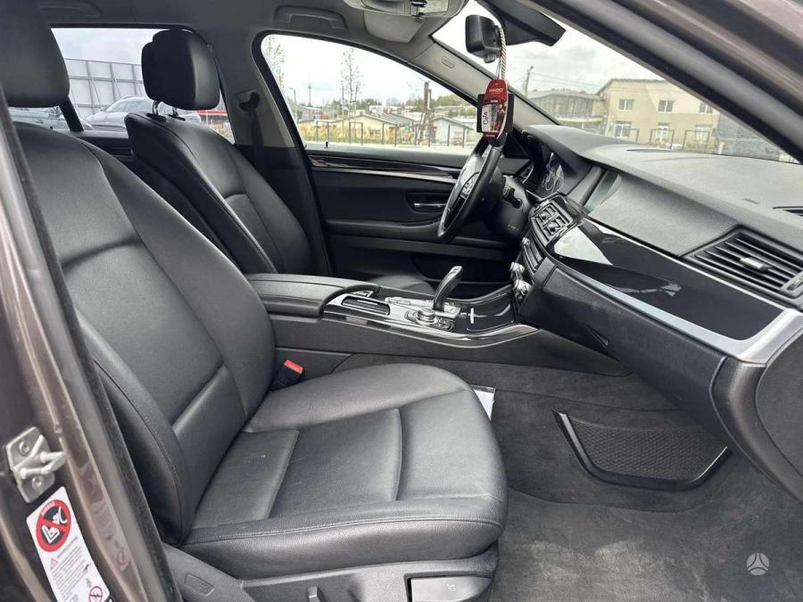 Brown BMW 520 2012 in Vilnius, with an engine capacity of 2.00 L and mileage of 345 thousand km for 7600 €, photo 12 on AUTOMOTO.COM.LV