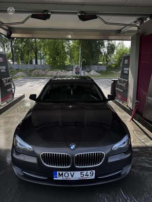 Brown BMW 520 2012 in Kaunas, with an engine capacity of 2.00 L and mileage of 327 thousand km for 5800 €, photo 15 on AUTOMOTO.COM.LV