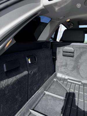 Brown BMW 520 2012 in Kaunas, with an engine capacity of 2.00 L and mileage of 327 thousand km for 5800 €, photo 19 on AUTOMOTO.COM.LV