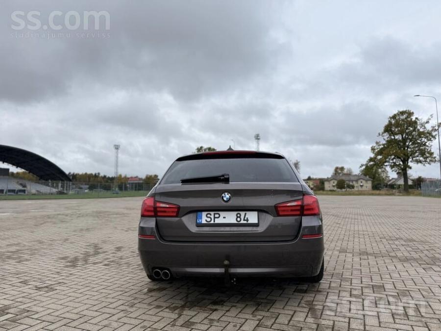 Brūns BMW 520 2012 Valmiera, ar dzinēja tilpumu 2.00 L un nobraukumu 308 tūkst. km par 7995 €, foto 5 vietnē AUTOMOTO.COM.LV