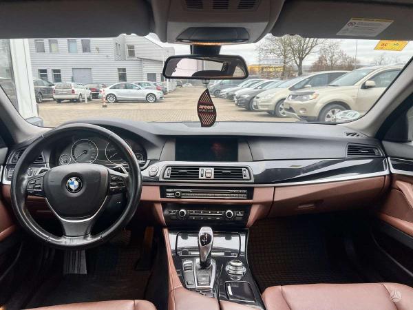 Brūns BMW 520 2013 Šauļi, ar dzinēja tilpumu 2.00 L un nobraukumu 267 tūkst. km par 8200 €, foto 8 vietnē AUTOMOTO.COM.LV