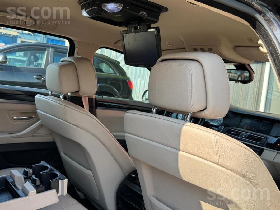Brown BMW 520 2013 in Riga, with an engine capacity of 2.00 L and mileage of 269 thousand km for 9400 €, photo 9 on AUTOMOTO.COM.LV