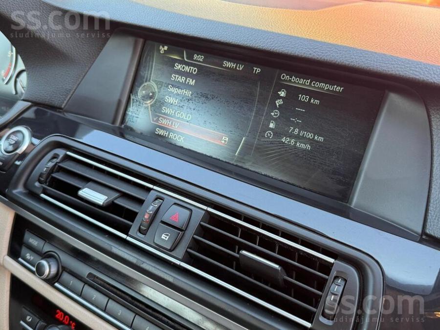 Brown BMW 520 2013 in Riga, with an engine capacity of 2.00 L and mileage of 269 thousand km for 9400 €, photo 13 on AUTOMOTO.COM.LV