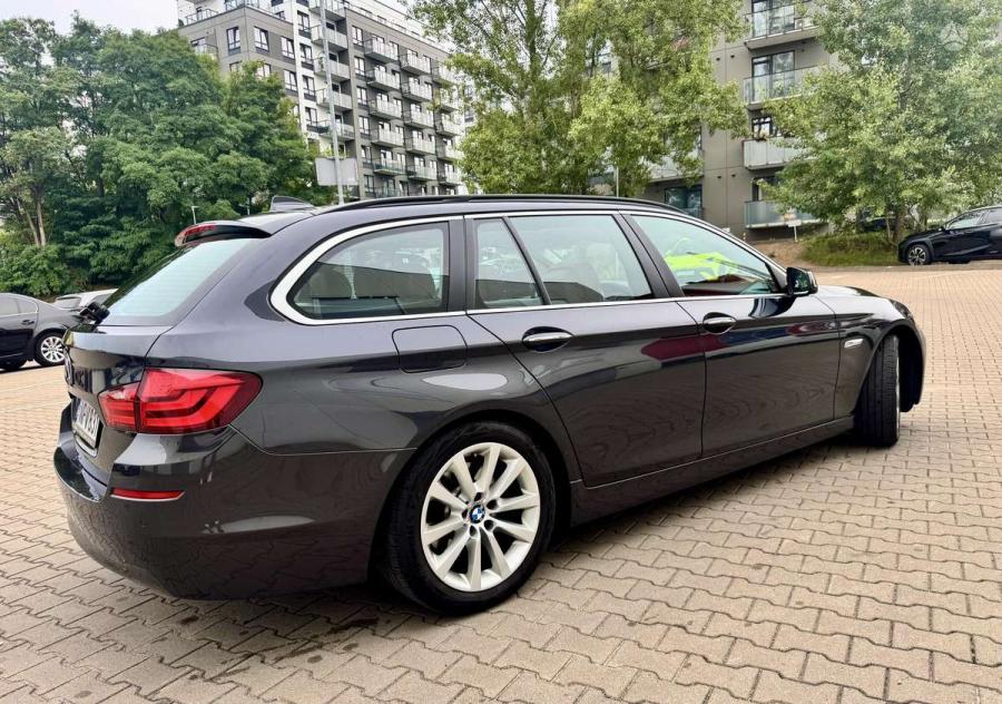 Brūns BMW 520 2013 Viļņa, ar dzinēja tilpumu 2.00 L un nobraukumu 325 tūkst. km par 8700 €, foto 7 vietnē AUTOMOTO.COM.LV