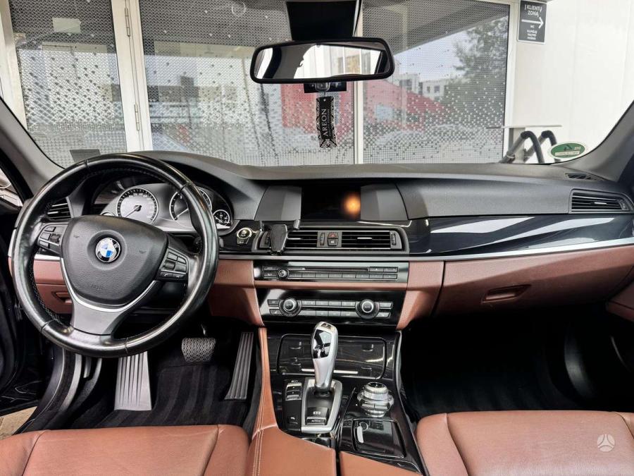 Brūns BMW 520 2013 Viļņa, ar dzinēja tilpumu 2.00 L un nobraukumu 325 tūkst. km par 8700 €, foto 11 vietnē AUTOMOTO.COM.LV
