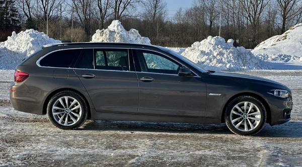 Brown BMW 520 2014 in Kretinga, with an engine capacity of 2.00 L and mileage of 320 thousand km for 10499 €, photo 3 on AUTOMOTO.COM.LV