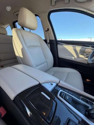 Brūns BMW 520 2014 Šauļi, ar dzinēja tilpumu 2.00 L un nobraukumu 254 tūkst. km par 10950 €, foto 30 vietnē AUTOMOTO.COM.LV