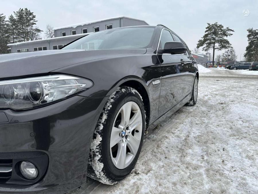 Brown BMW 520 2014 in Druskininkai, with an engine capacity of 2.00 L and mileage of 321 thousand km for 8800 €, photo 5 on AUTOMOTO.COM.LV