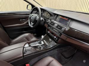 Brūns BMW 520 2014 Marijampole, ar dzinēja tilpumu 2.00 L un nobraukumu 284 tūkst. km par 11300 €, foto 31 vietnē AUTOMOTO.COM.LV