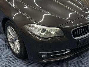 Brūns BMW 520 2014 Marijampole, ar dzinēja tilpumu 2.00 L un nobraukumu 284 tūkst. km par 11300 €, foto 32 vietnē AUTOMOTO.COM.LV