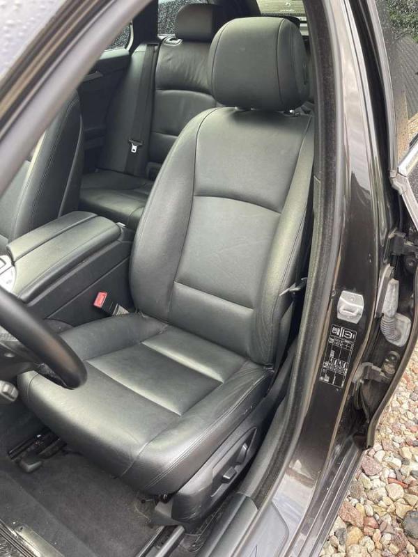 Brown BMW 520 2014 in Kaunas, with an engine capacity of 2.00 L and mileage of 210 thousand km for 9200 €, photo 7 on AUTOMOTO.COM.LV