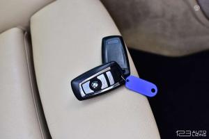 Brūns BMW 520 2014 Kretinga, ar dzinēja tilpumu 2.00 L un nobraukumu 322 tūkst. km par 10650 €, foto 31 vietnē AUTOMOTO.COM.LV