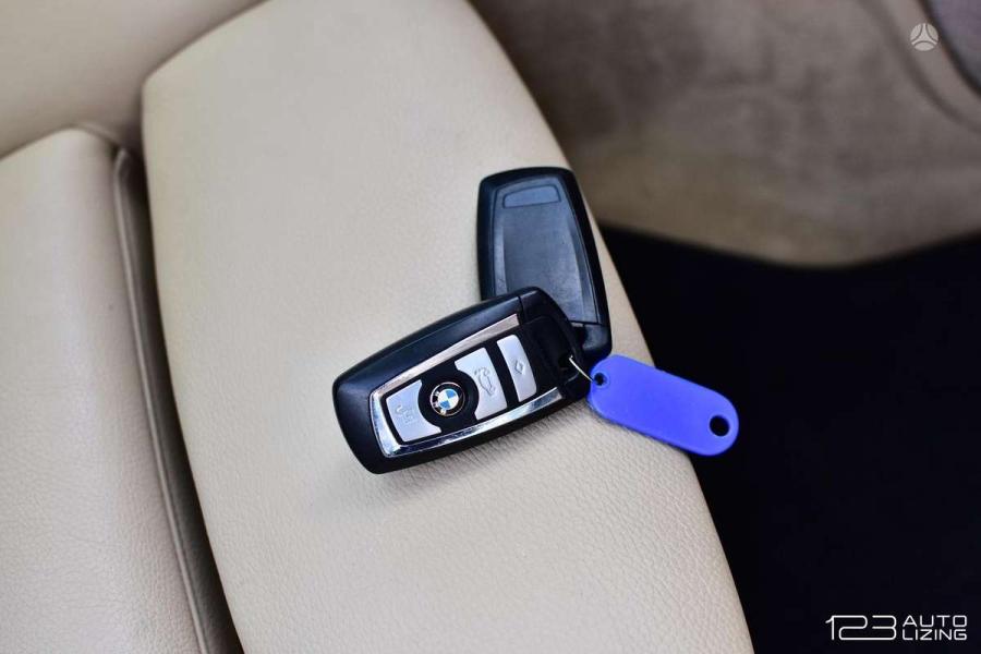 Brūns BMW 520 2014 Kretinga, ar dzinēja tilpumu 2.00 L un nobraukumu 322 tūkst. km par 10650 €, foto 31 vietnē AUTOMOTO.COM.LV