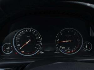 Brown BMW 520 2014 in Kaunas, with an engine capacity of 2.00 L and mileage of 280 thousand km for 10250 €, photo 28 on AUTOMOTO.COM.LV