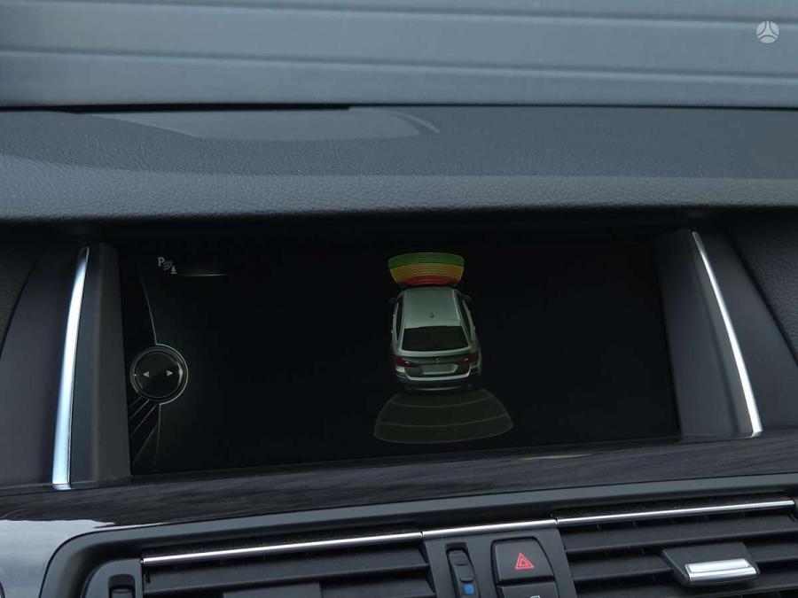 Brown BMW 520 2014 in Kaunas, with an engine capacity of 2.00 L and mileage of 280 thousand km for 10250 €, photo 30 on AUTOMOTO.COM.LV