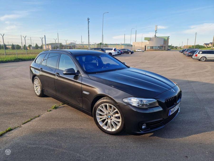 Brown BMW 520 2014 in Kaunas, with an engine capacity of 2.00 L and mileage of 333 thousand km for 9999 €, photo 4 on AUTOMOTO.COM.LV
