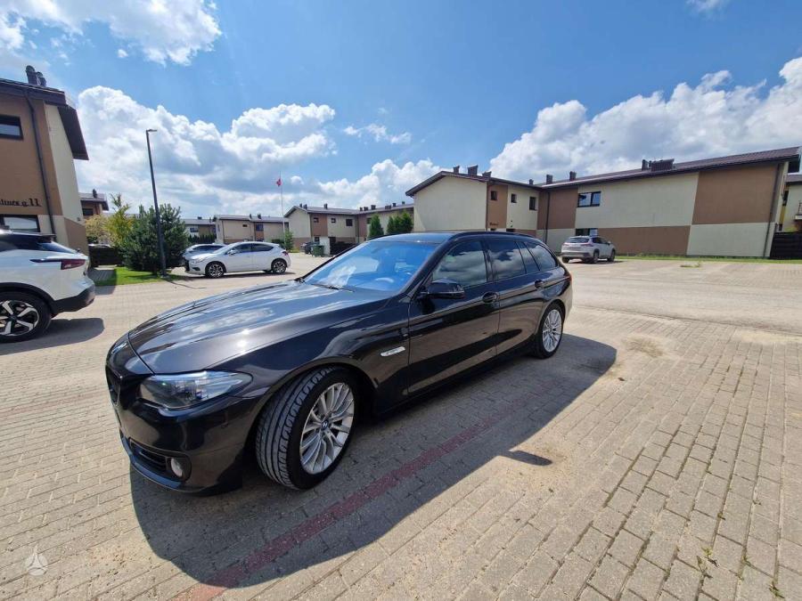 Brown BMW 520 2014 in Kaunas, with an engine capacity of 2.00 L and mileage of 333 thousand km for 9999 €, photo 15 on AUTOMOTO.COM.LV