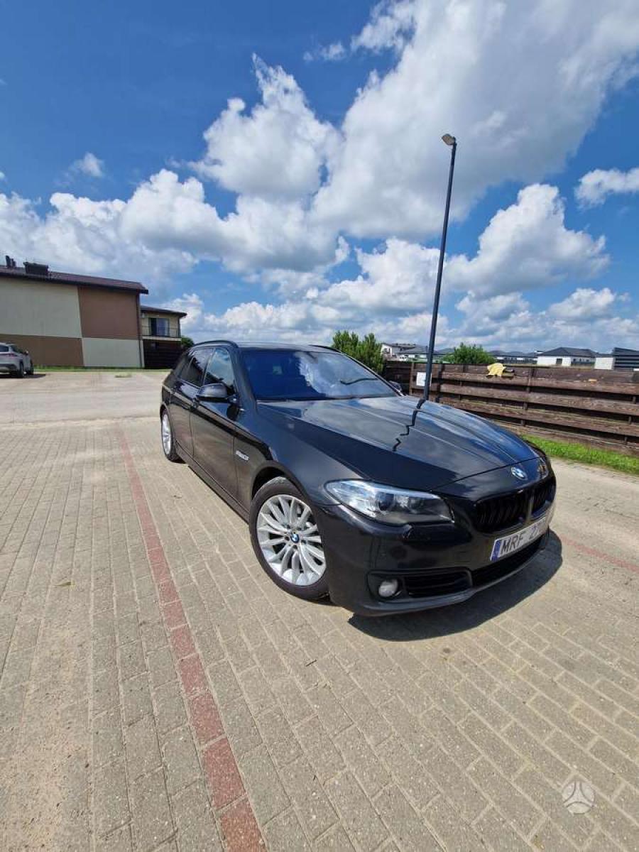 Brown BMW 520 2014 in Kaunas, with an engine capacity of 2.00 L and mileage of 333 thousand km for 9999 €, photo 16 on AUTOMOTO.COM.LV