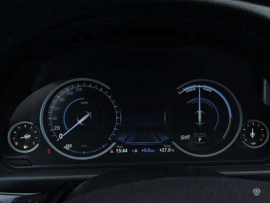 Brown BMW 520 2014 in Kaunas, with an engine capacity of 2.00 L and mileage of 280 thousand km for 10250 €, photo 35 on AUTOMOTO.COM.LV