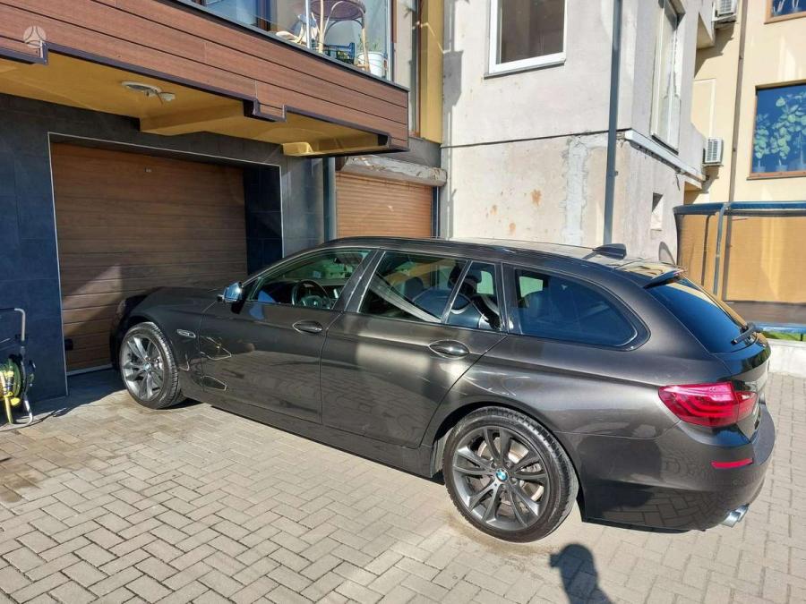 Brūns BMW 520 2014 Kauņa, ar dzinēja tilpumu 2.00 L un nobraukumu 391 tūkst. km par 11000 €, foto 1 vietnē AUTOMOTO.COM.LV