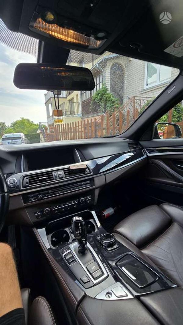 Brūns BMW 520 2014 Kauņa, ar dzinēja tilpumu 2.00 L un nobraukumu 391 tūkst. km par 11000 €, foto 10 vietnē AUTOMOTO.COM.LV
