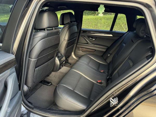 Brūns BMW 520 2014 Alīta, ar dzinēja tilpumu 2.00 L un nobraukumu 292 tūkst. km par 8900 €, foto 10 vietnē AUTOMOTO.COM.LV