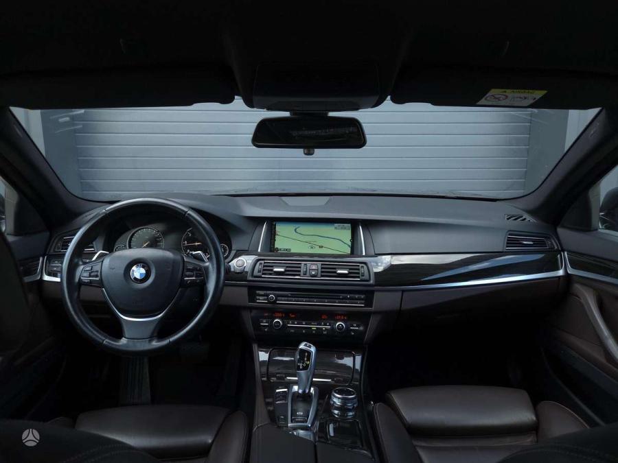 Brūns BMW 520 2014 Kauņa, ar dzinēja tilpumu 2.00 L un nobraukumu 280 tūkst. km par 10250 €, foto 34 vietnē AUTOMOTO.COM.LV