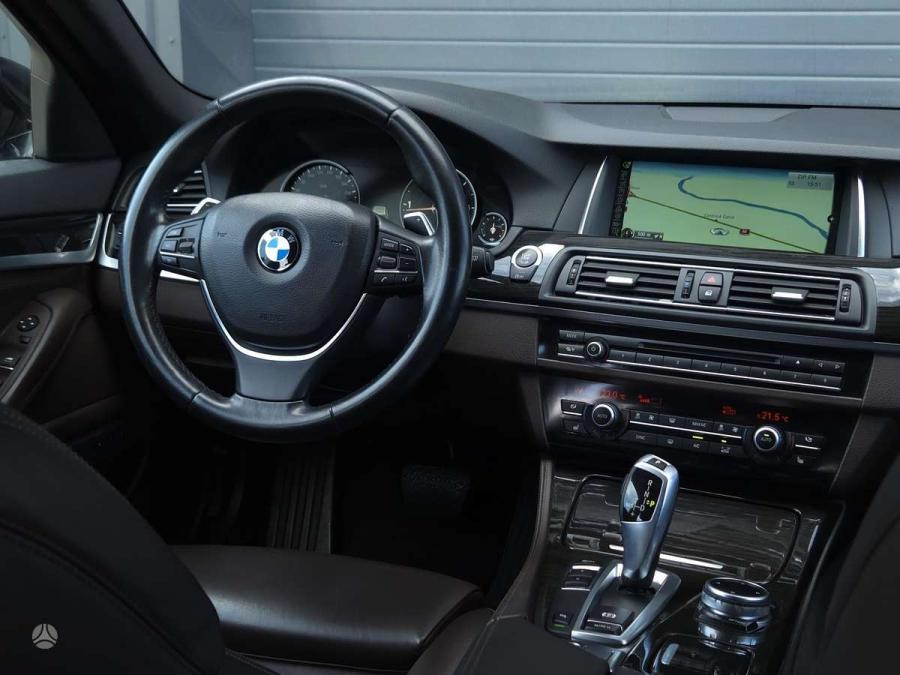 Brūns BMW 520 2014 Kauņa, ar dzinēja tilpumu 2.00 L un nobraukumu 280 tūkst. km par 10250 €, foto 36 vietnē AUTOMOTO.COM.LV