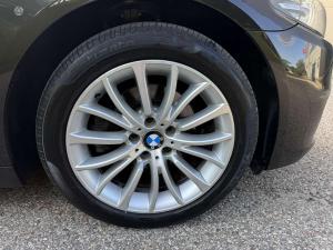 Brūns BMW 520 2014 Alīta, ar dzinēja tilpumu 2.00 L un nobraukumu 292 tūkst. km par 8900 €, foto 29 vietnē AUTOMOTO.COM.LV
