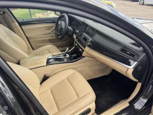 Brūns BMW 520 2014 Kauņa, ar dzinēja tilpumu 2.00 L un nobraukumu 309 tūkst. km par 5999 €, foto 7 vietnē AUTOMOTO.COM.LV