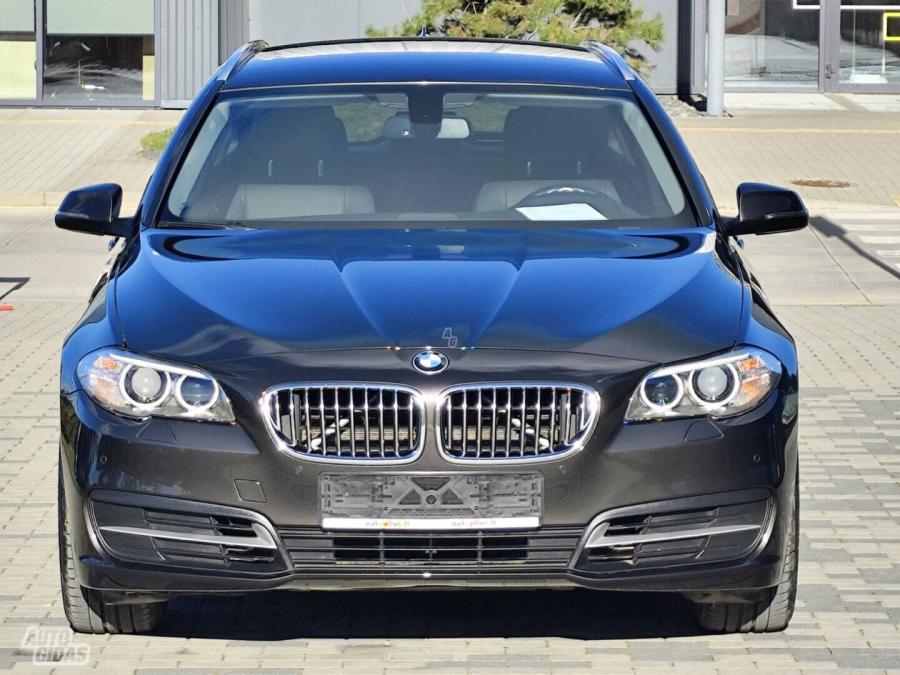 Brown BMW 520 2015 in Siauliai, with an engine capacity of 2.00 L and mileage of 326 thousand km for 11100 €, photo 4 on AUTOMOTO.COM.LV