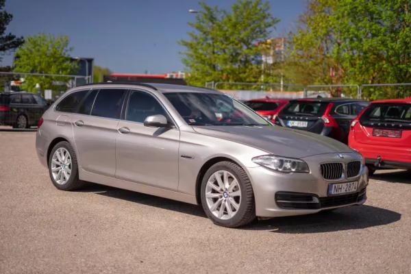 Brown BMW 520 2015 in Liepaja, with an engine capacity of 2.00 L and mileage of 242 thousand km for 12500 €, photo 5 on AUTOMOTO.COM.LV