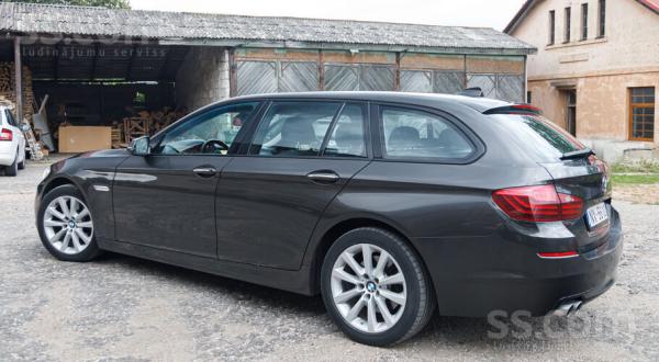 BMW 520 2015 in Cesis on AUTOMOTO.COM.LV Brown BMW 520 2015 in Cesis, with an engine capacity of 2.00 L and mileage of 285 thousand km for 8750 ā¬, photo 5 on AUTOMOTO.COM.LV