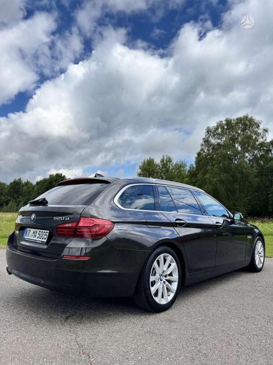 Brown BMW 520 2015 in Vilnius, with an engine capacity of 2.00 L and mileage of 293 thousand km for 9000 €, photo 4 on AUTOMOTO.COM.LV