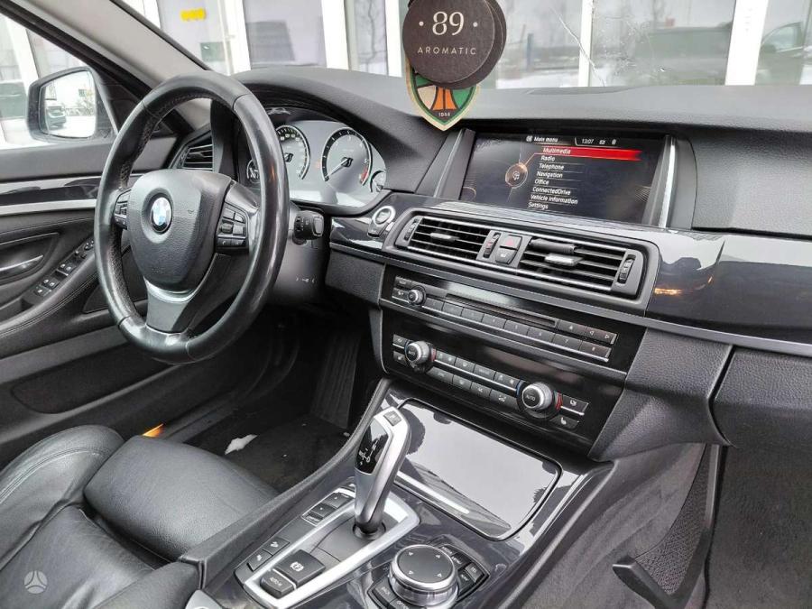 Brūns BMW 520 2016 Viļņa, ar dzinēja tilpumu 2.00 L un nobraukumu 314 tūkst. km par 13000 €, foto 13 vietnē AUTOMOTO.COM.LV