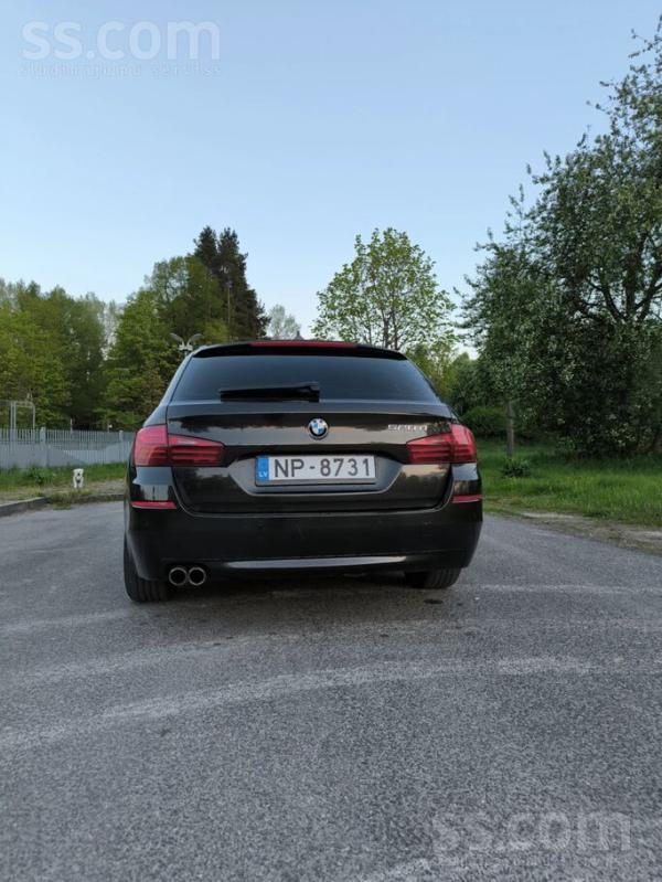 Brown BMW 520 2016 in Riga, with an engine capacity of 2.00 L and mileage of 267 thousand km for 11000 €, photo 5 on AUTOMOTO.COM.LV