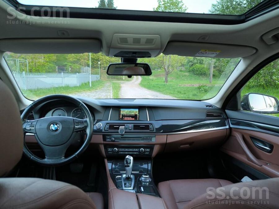 Brown BMW 520 2016 in Riga, with an engine capacity of 2.00 L and mileage of 267 thousand km for 11000 €, photo 9 on AUTOMOTO.COM.LV
