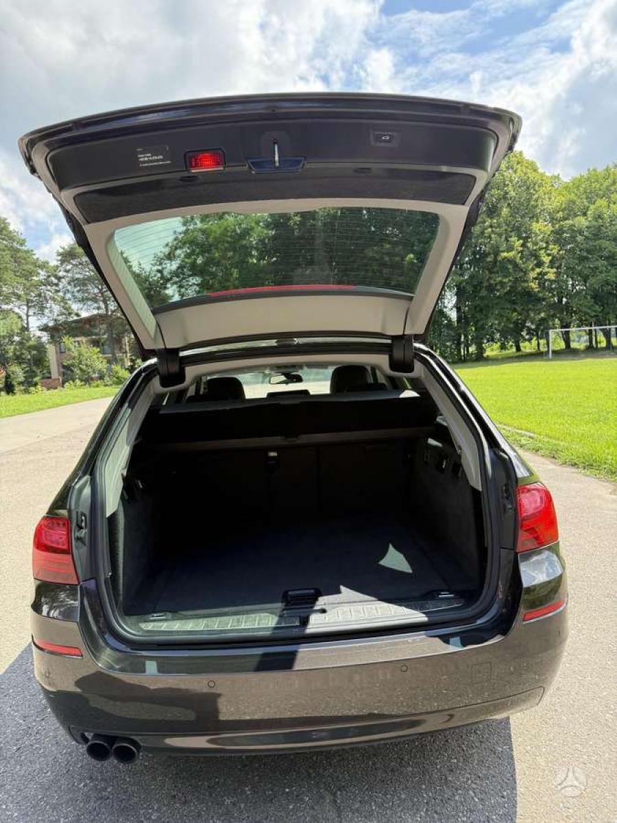 Brūns BMW 520 2016 Kauņa, ar dzinēja tilpumu 2.00 L un nobraukumu 277 tūkst. km par 11800 €, foto 15 vietnē AUTOMOTO.COM.LV