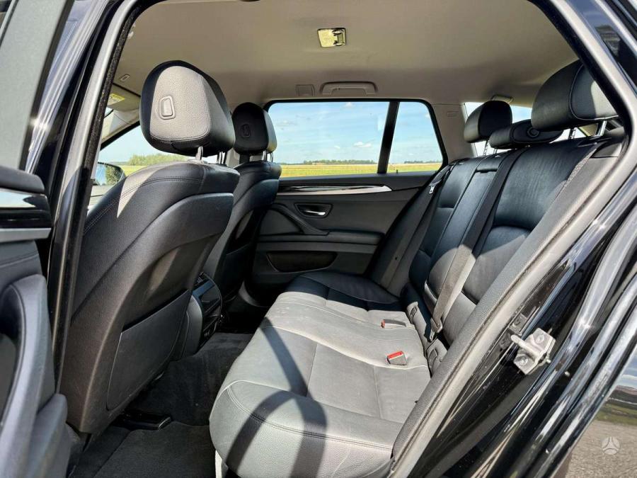 Brown BMW 520 2016 in Vilkaviskis, with an engine capacity of 2.00 L and mileage of 342 thousand km for 8900 €, photo 23 on AUTOMOTO.COM.LV