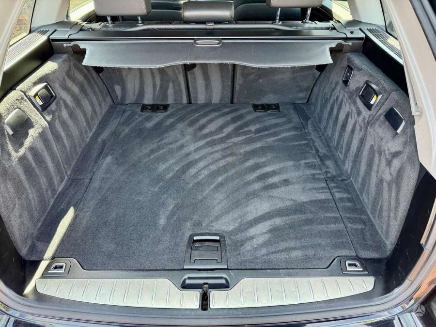 Brown BMW 520 2016 in Vilkaviskis, with an engine capacity of 2.00 L and mileage of 342 thousand km for 8900 €, photo 25 on AUTOMOTO.COM.LV