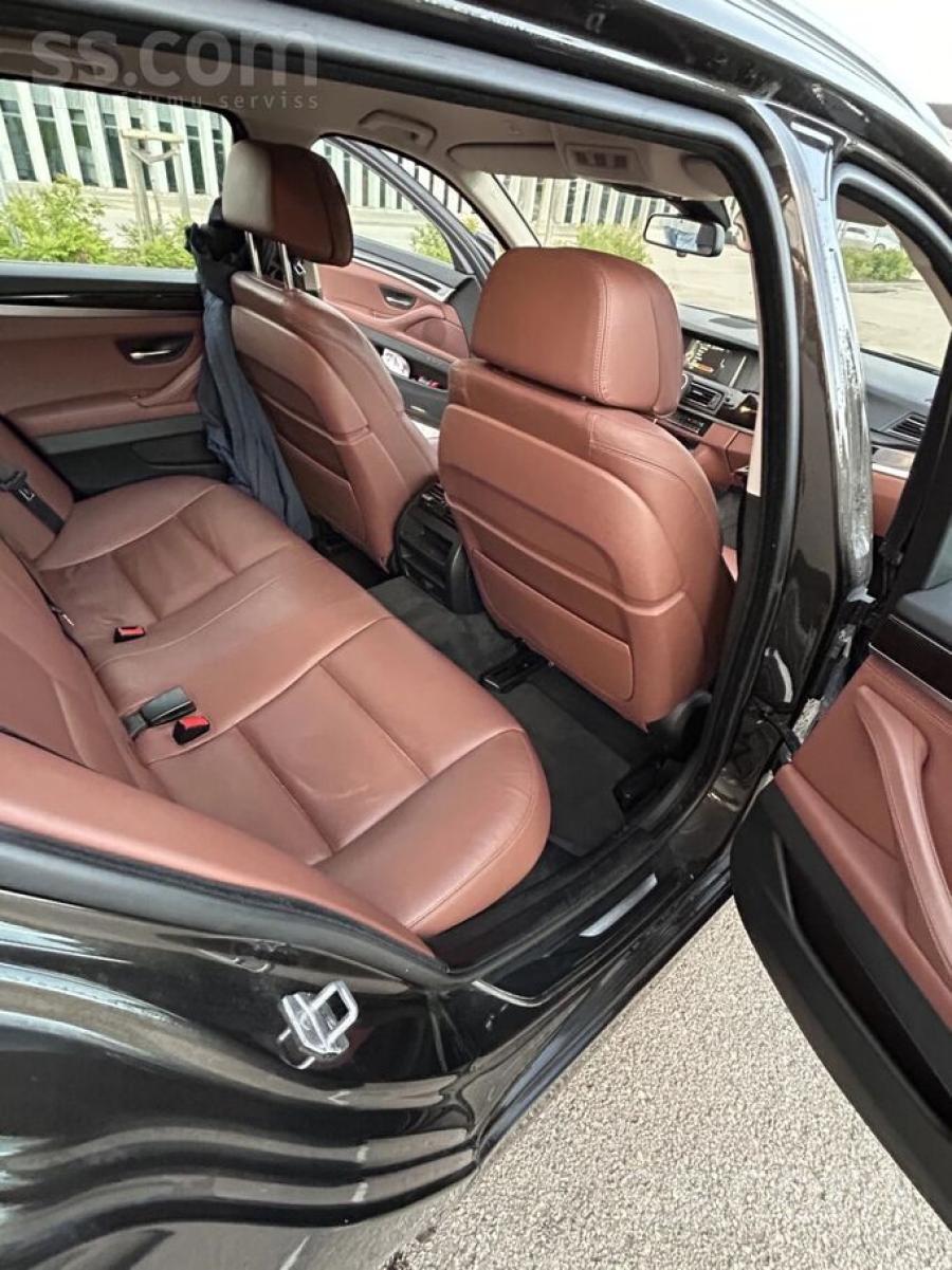 Brūns BMW 520 2016 Rīga, ar dzinēja tilpumu 2.00 L un nobraukumu 287 tūkst. km par 9555 €, foto 9 vietnē AUTOMOTO.COM.LV