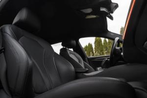 Brown BMW 520 2017 in Riga, with an engine capacity of 2.00 L and mileage of 216 thousand km for 18900 €, photo 12 on AUTOMOTO.COM.LV