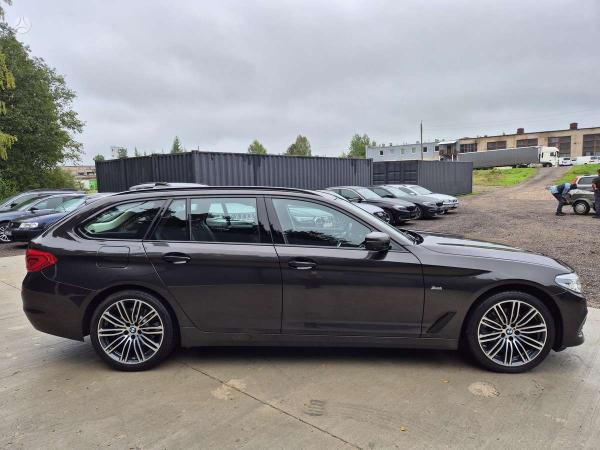 Brown BMW 520 2017 in Utena, with an engine capacity of 2.00 L and mileage of 331 thousand km for 13990 €, photo 6 on AUTOMOTO.COM.LV