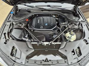 Brown BMW 520 2017 in Utena, with an engine capacity of 2.00 L and mileage of 331 thousand km for 13990 €, photo 26 on AUTOMOTO.COM.LV