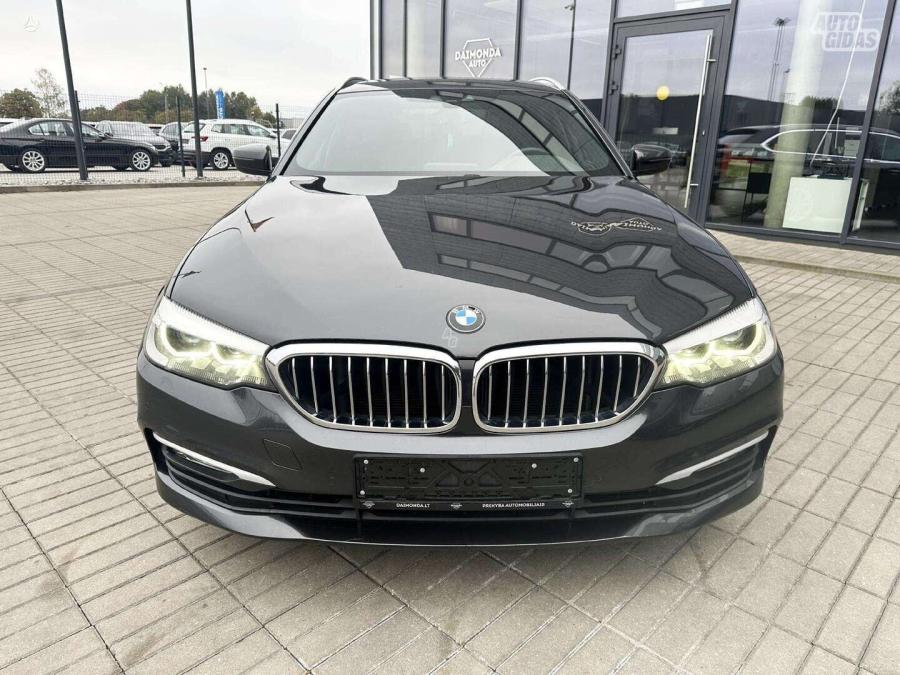 Brown BMW 520 2018 in Kaunas, with an engine capacity of 2.00 L and mileage of 272 thousand km for 14500 €, photo 2 on AUTOMOTO.COM.LV