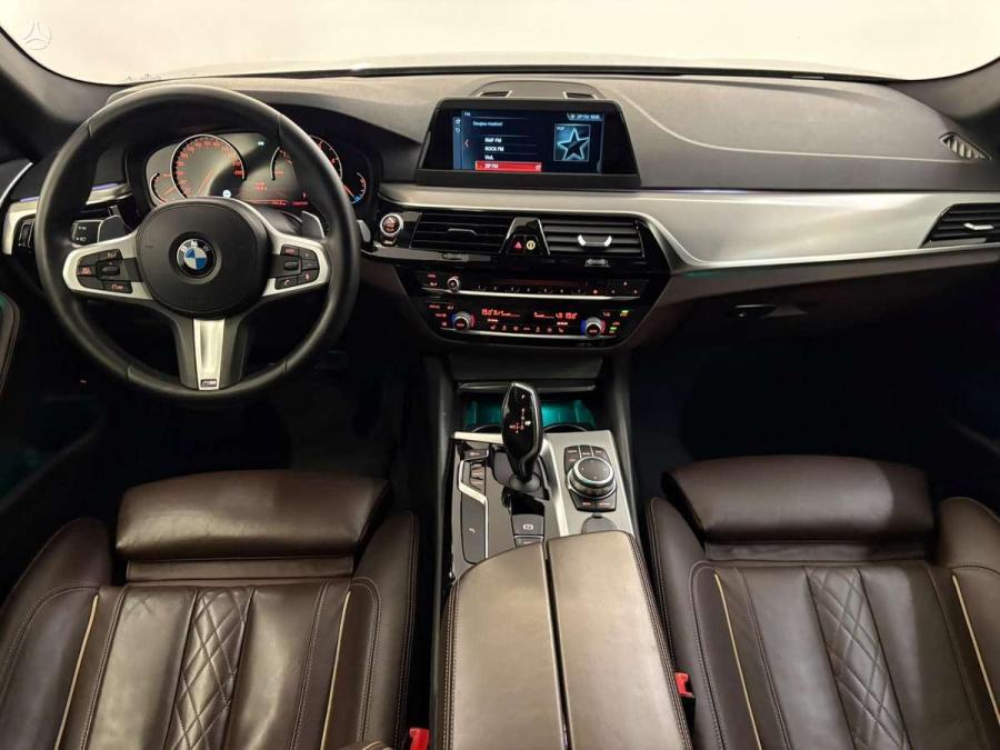 Brown BMW 520 2018 in Marijampole, with an engine capacity of 2.00 L and mileage of 187 thousand km for 17999 €, photo 21 on AUTOMOTO.COM.LV
