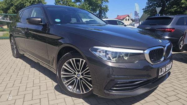 Brown BMW 520 2019 in Prienai, with an engine capacity of 2.00 L and mileage of 208 thousand km for 16499 €, photo 4 on AUTOMOTO.COM.LV